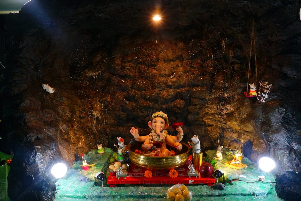 Moshak Adventure Cave | Ganapati Bappa Morya